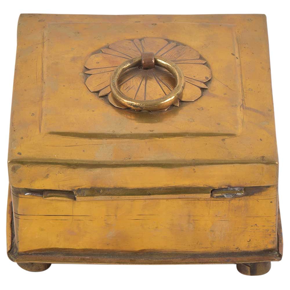 Brass Traditional Paan Daan With Four Compartments