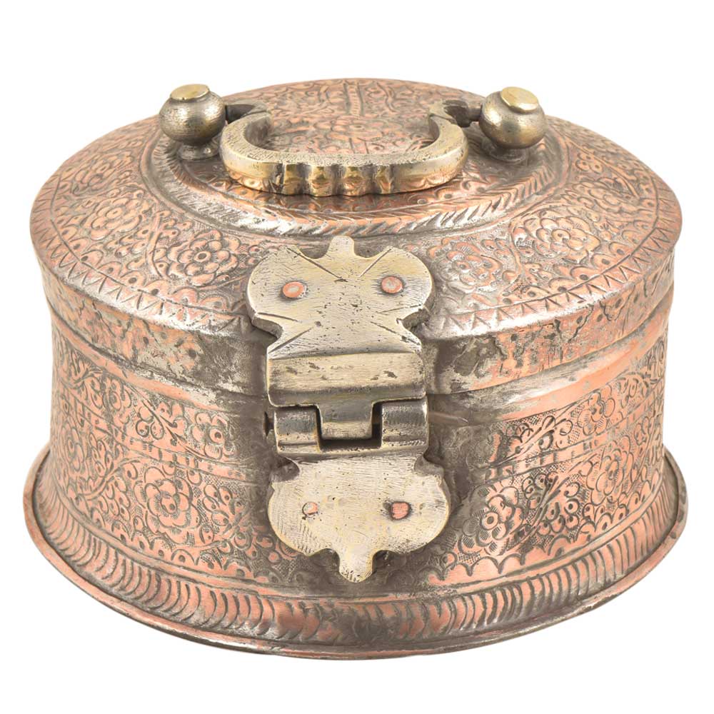 Indian Paan Daan Betel Leaf Storage Copper Container Box