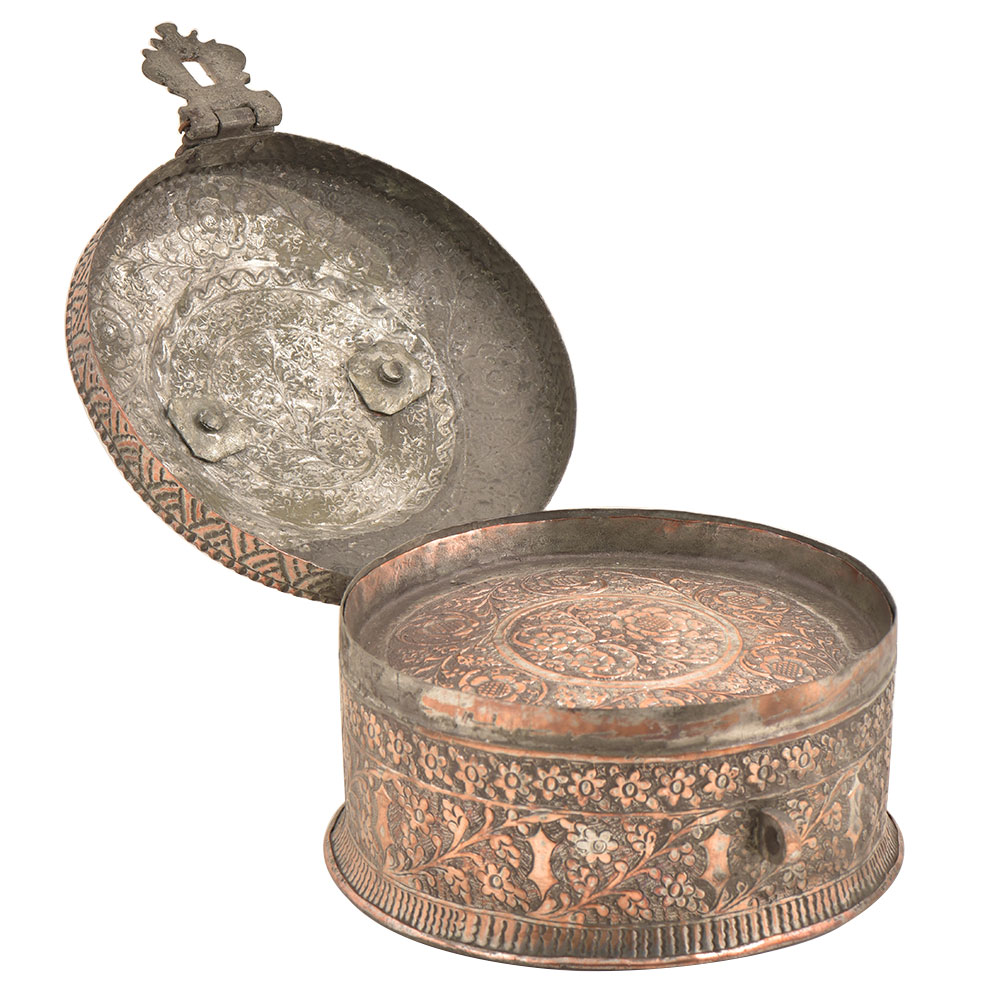 Indian Embossed Design Copper Paandaan Or Betal Nut Box With Lock Handle