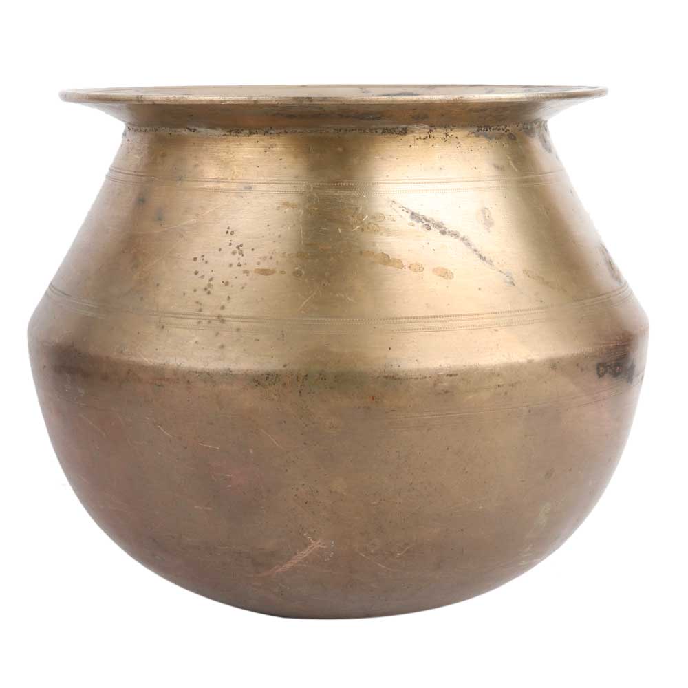 Golden Brass Water Storage Pot With Smooth Finish